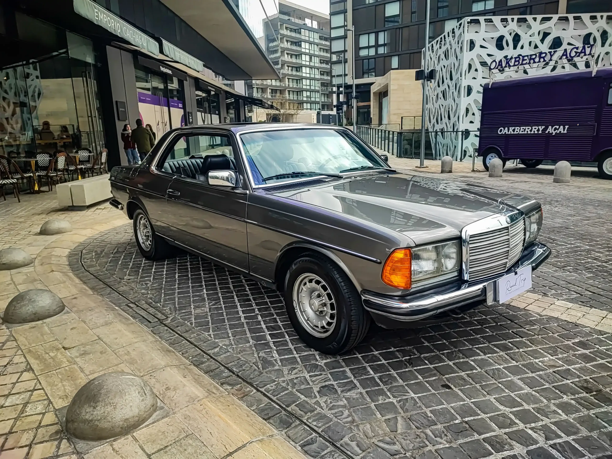 Mercedes-Benz - 280 CE 1985 - Road Trip